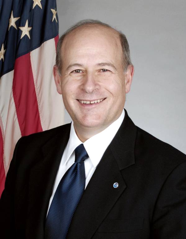 Congressman Farr, NOAA's Spinrad To Co-Chair OCEANS