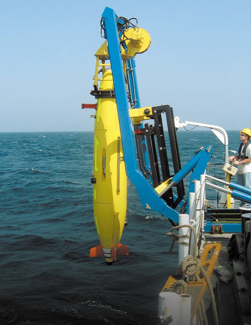 MTR100 '13 Hydroid, Inc., A Kongsberg Maritime Company