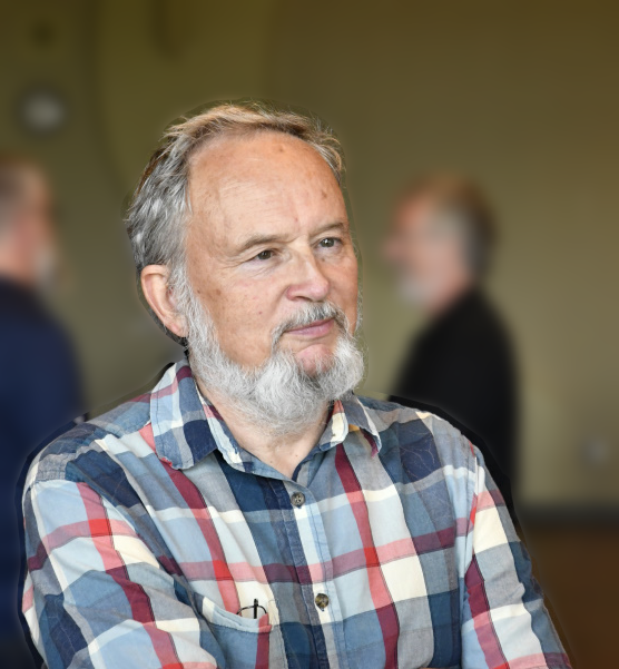 Borstad Receives Val Shaw Memorial Award