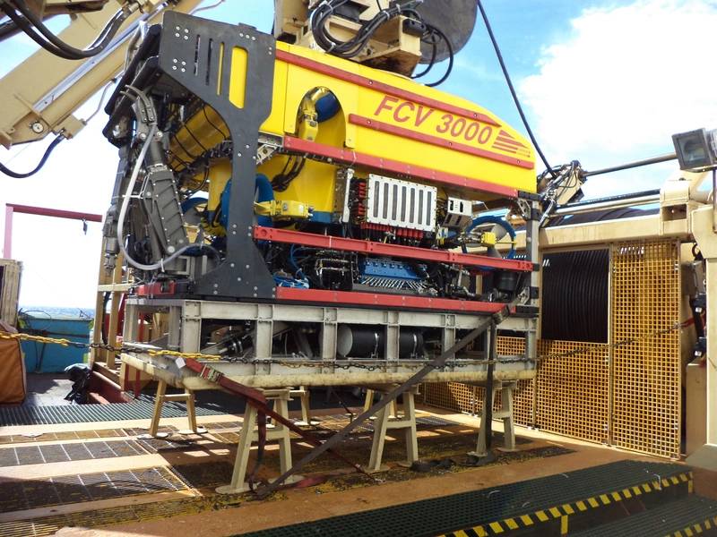 A Tale Of Two Rovs - Marine Technology News