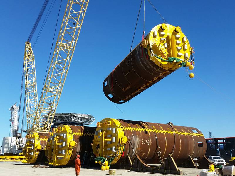 LLOG Taps Intermoor To Fabricate 12 Mooring Piles For