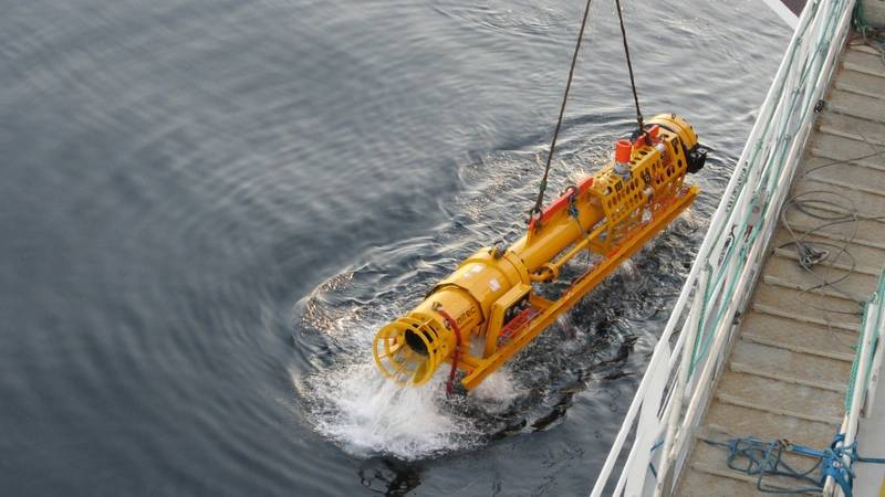 Flangeless Subsea Plug Launcher For Pipeline Upgrade
