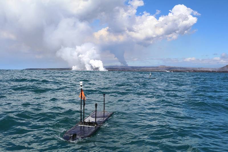 Ocean Robots Gather Live Data From Volcano Lava Flow